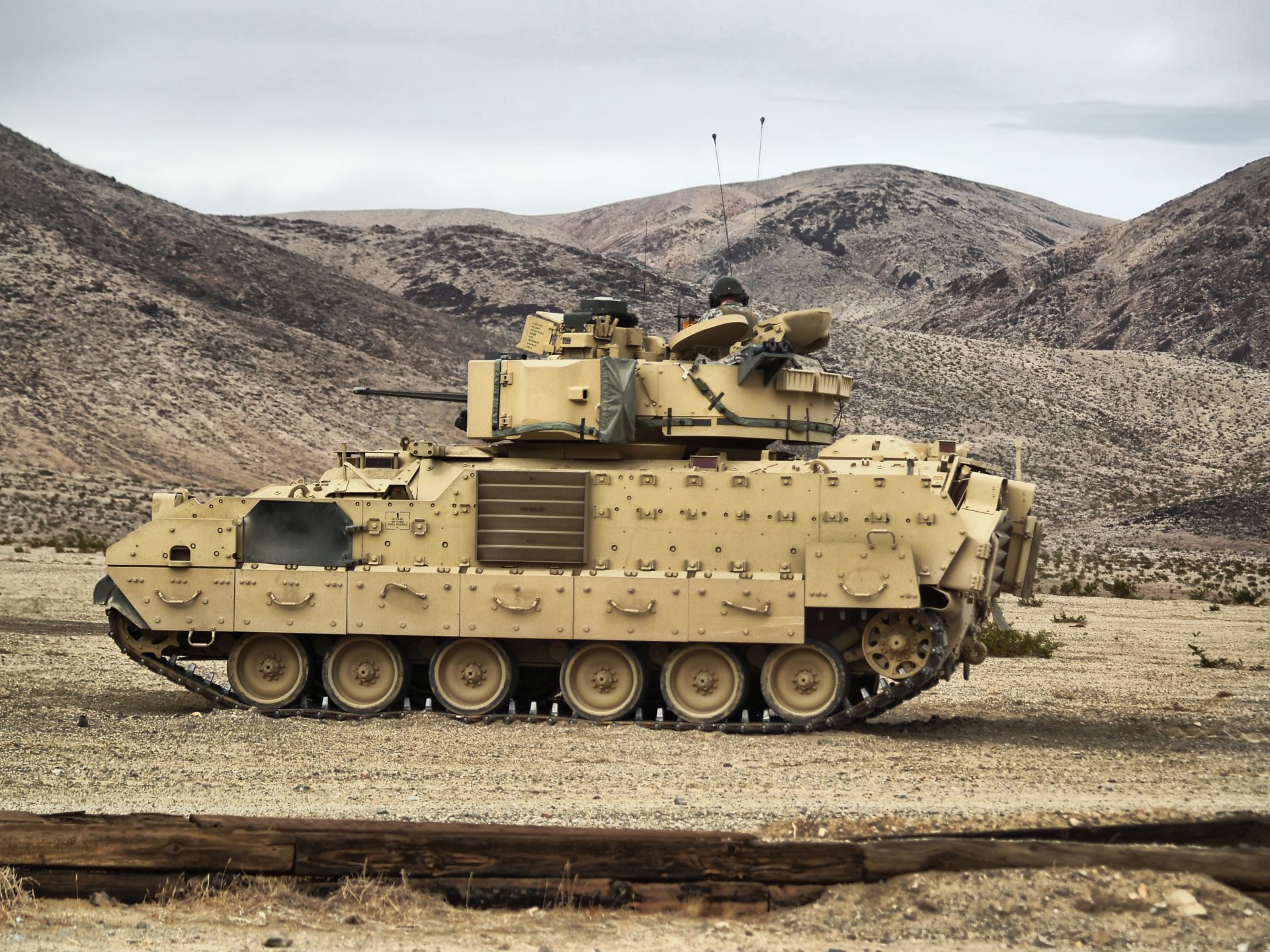 US infantry vehicle Bradley IFV M2A4 fails performance test ...