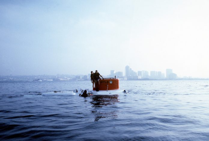 US Navy Integrates Advanced Dry Combat Submersible into Fleet ...