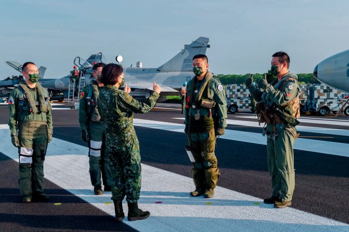 China’s ‘Strait Thunder-2025A’ Drill: PLA Showcases Precision Strike ...